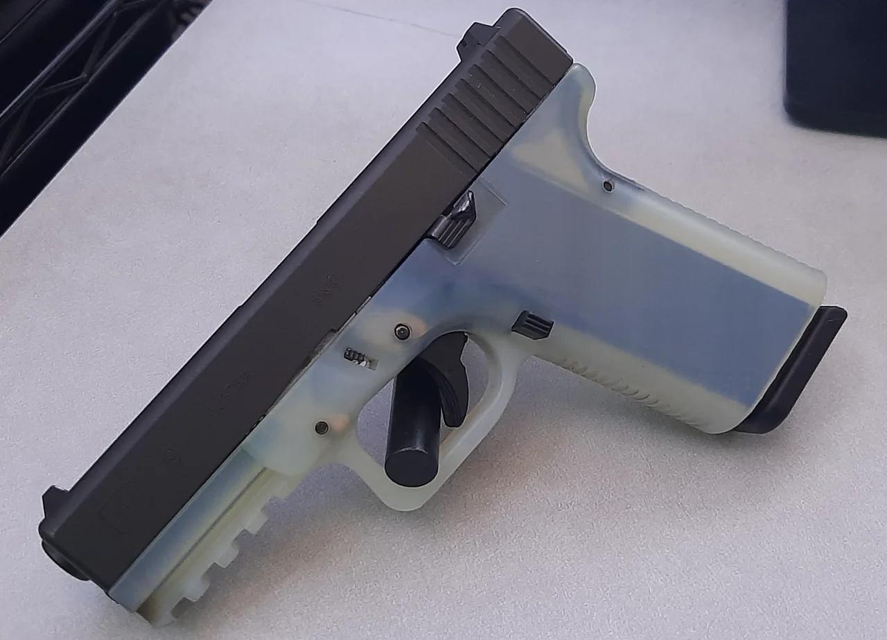 Freeman G19 No Locking Block Pin Remix