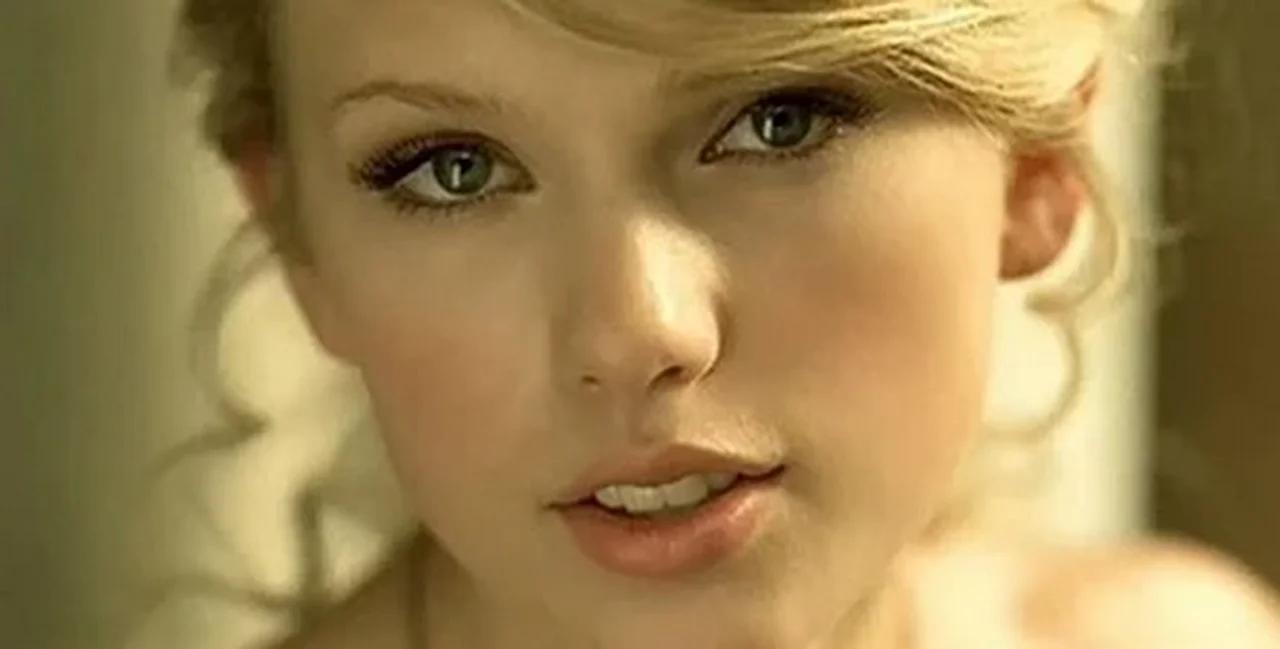 Taylor Swift - Love Story song