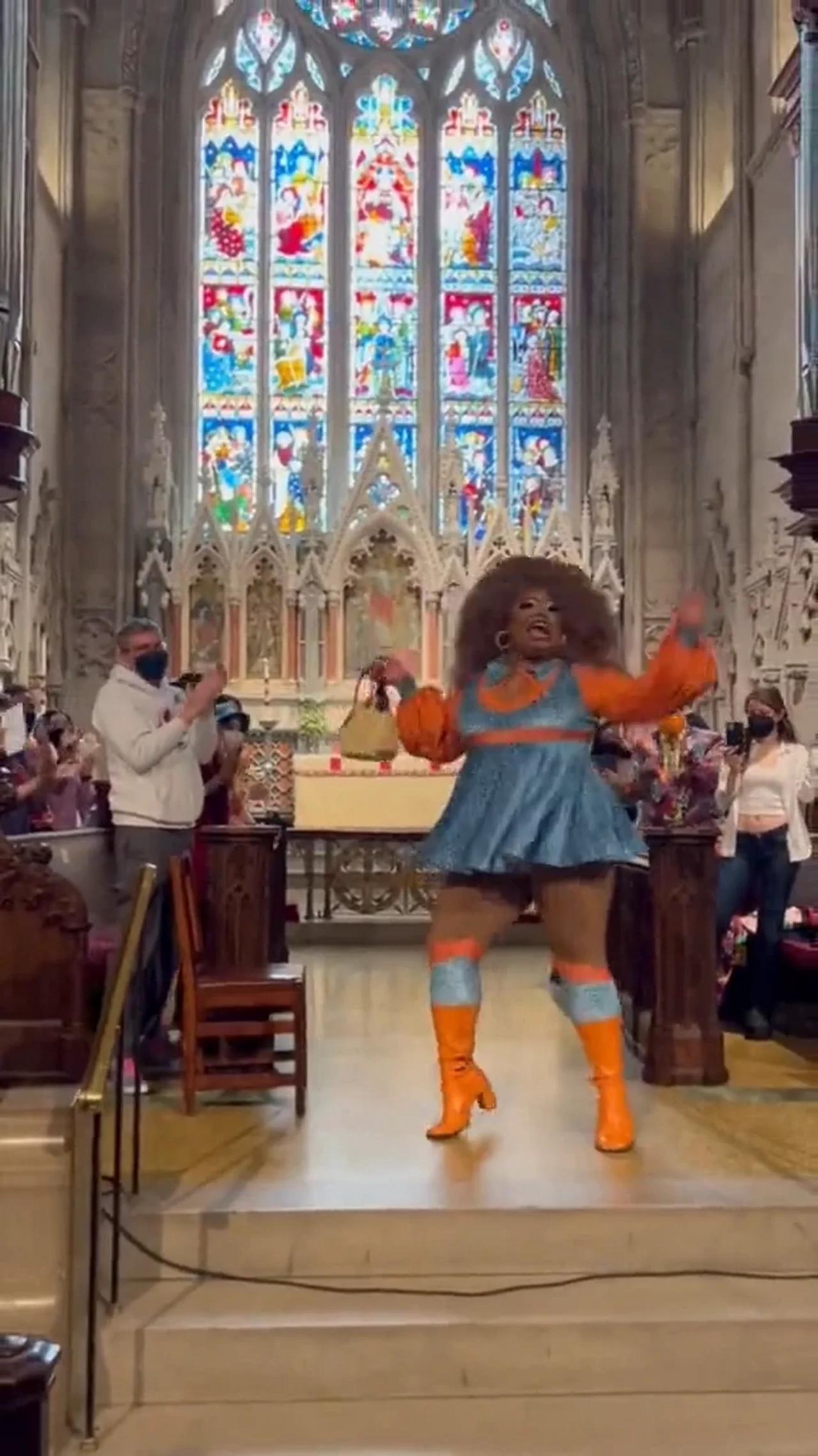 New York Church Hosts "Worship Is a Drag" Event