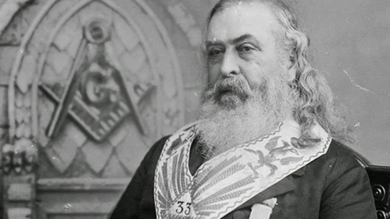 Albert Pike Letter to Mazzini (PDF)