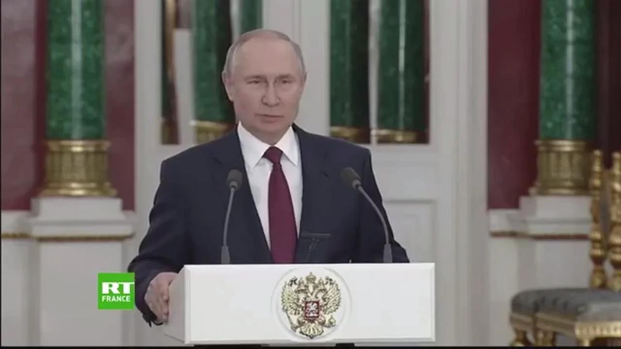 A VOIR... Conférence de presse de VLADIMIR POUTINE après réunion du ...