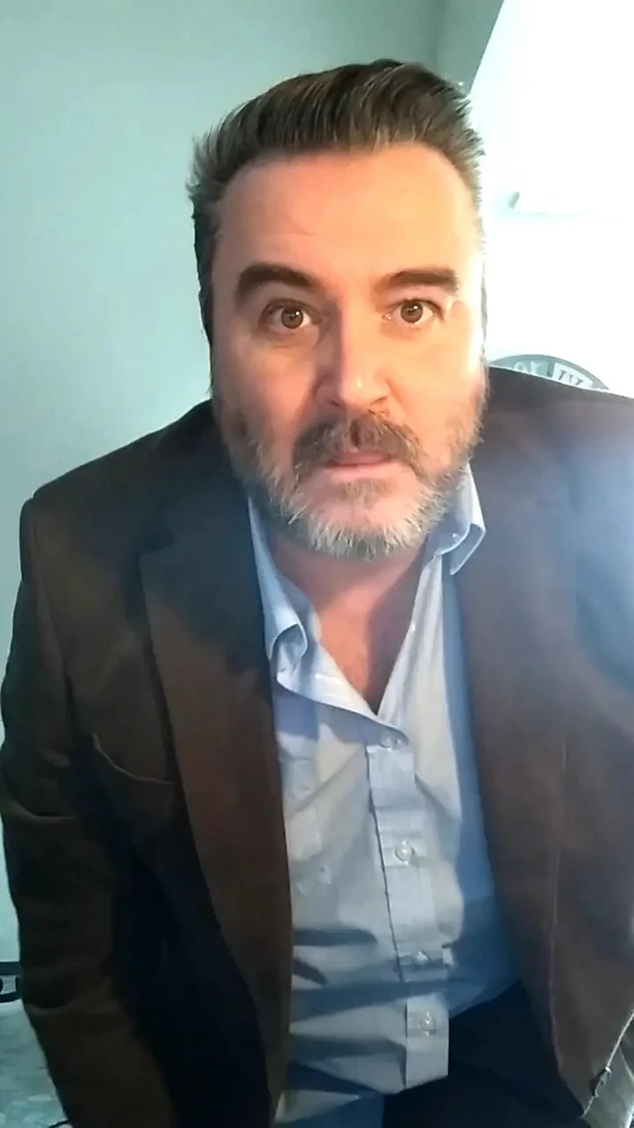 vidéo rigolote de l'humoriste belge Stefan-Cuvelier (MDR)