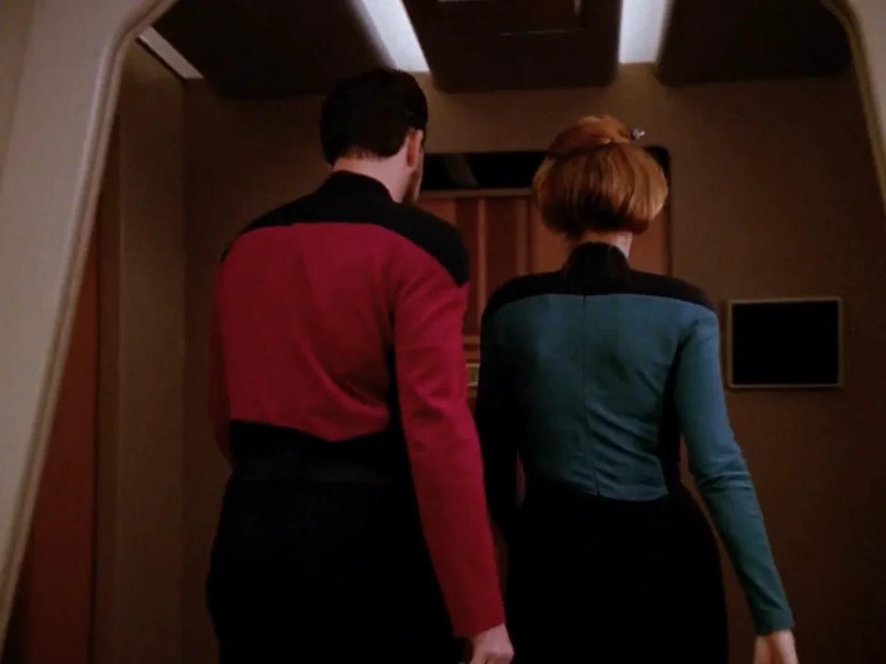 Star Trek TNG S04E08 - Future Imperfect