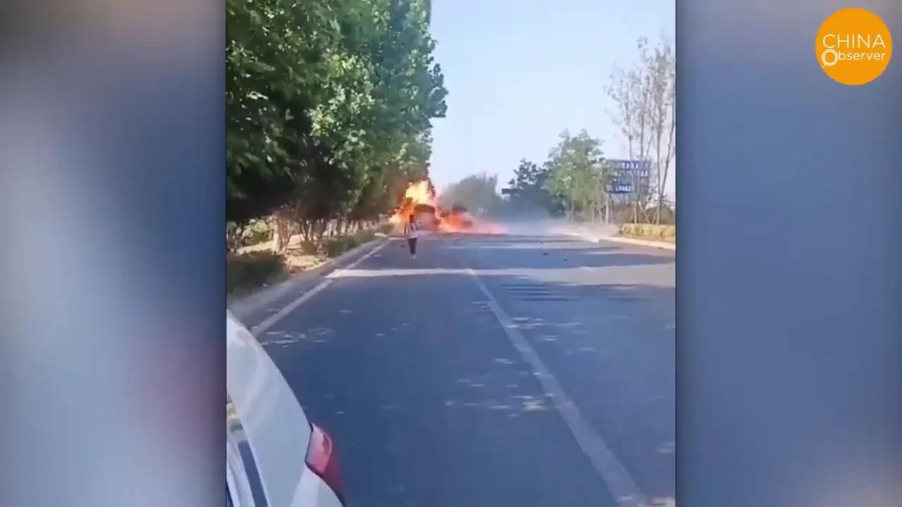 Sudden EV Explosion- Rockets up 5 Meters- Close to 100 BYD Autos ...
