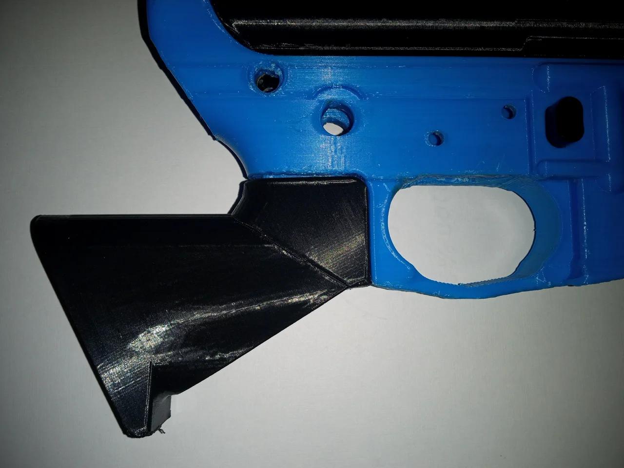 AR-15 Featureless Pistol Grip