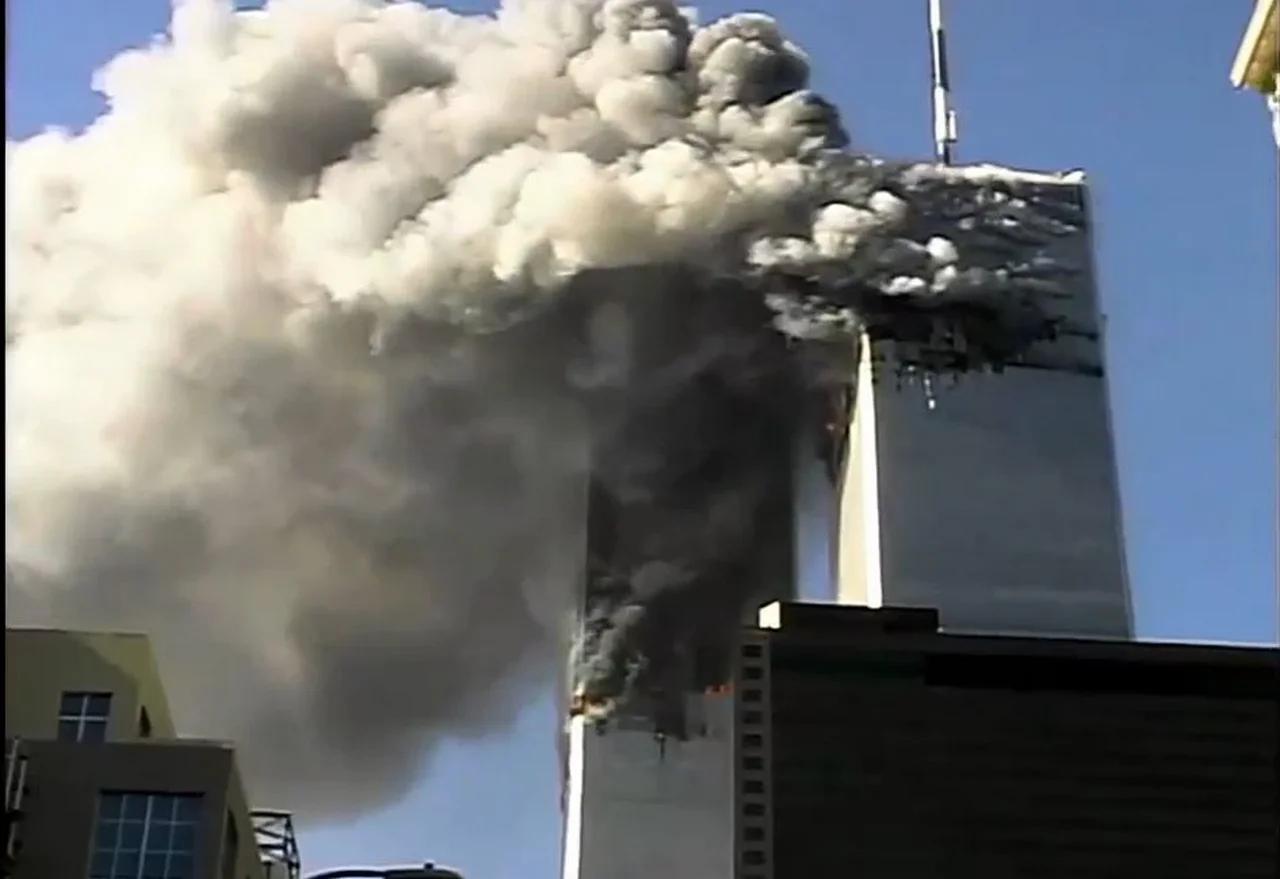 911 NYC Many Cuts and Edits Etc Before First Building Collapse Robert ...