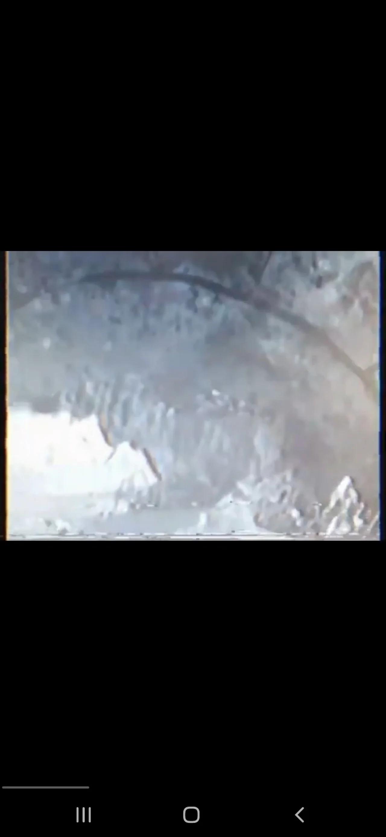 3 Apollo 20 était une mission conjointe américano-soviétique sur la Lune pour examiner un ancien ...