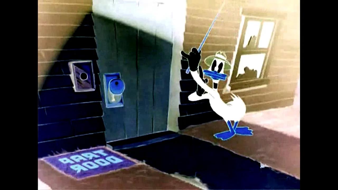 Daffy Duck - The Great Piggy Bank Robbery (cursed)