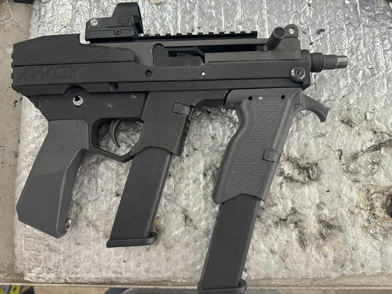 SS DB9 SLIM (OPEN BETA)