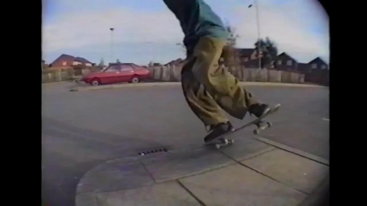 Alex Moul - Rollersnakes 720 (1992)