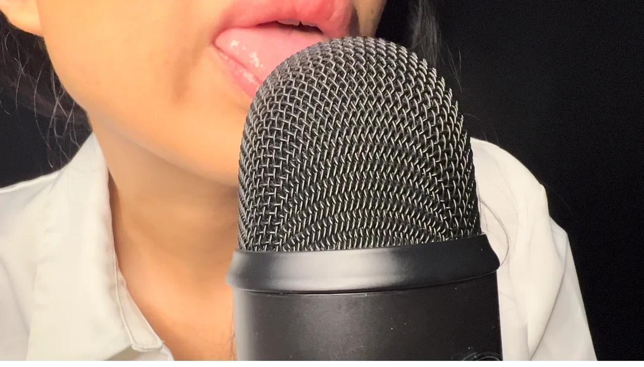 Asmr mic kissing licking tongue fluttering