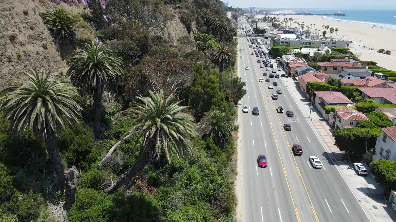 Santa Monica Cliffs by Drone (Extended Version)