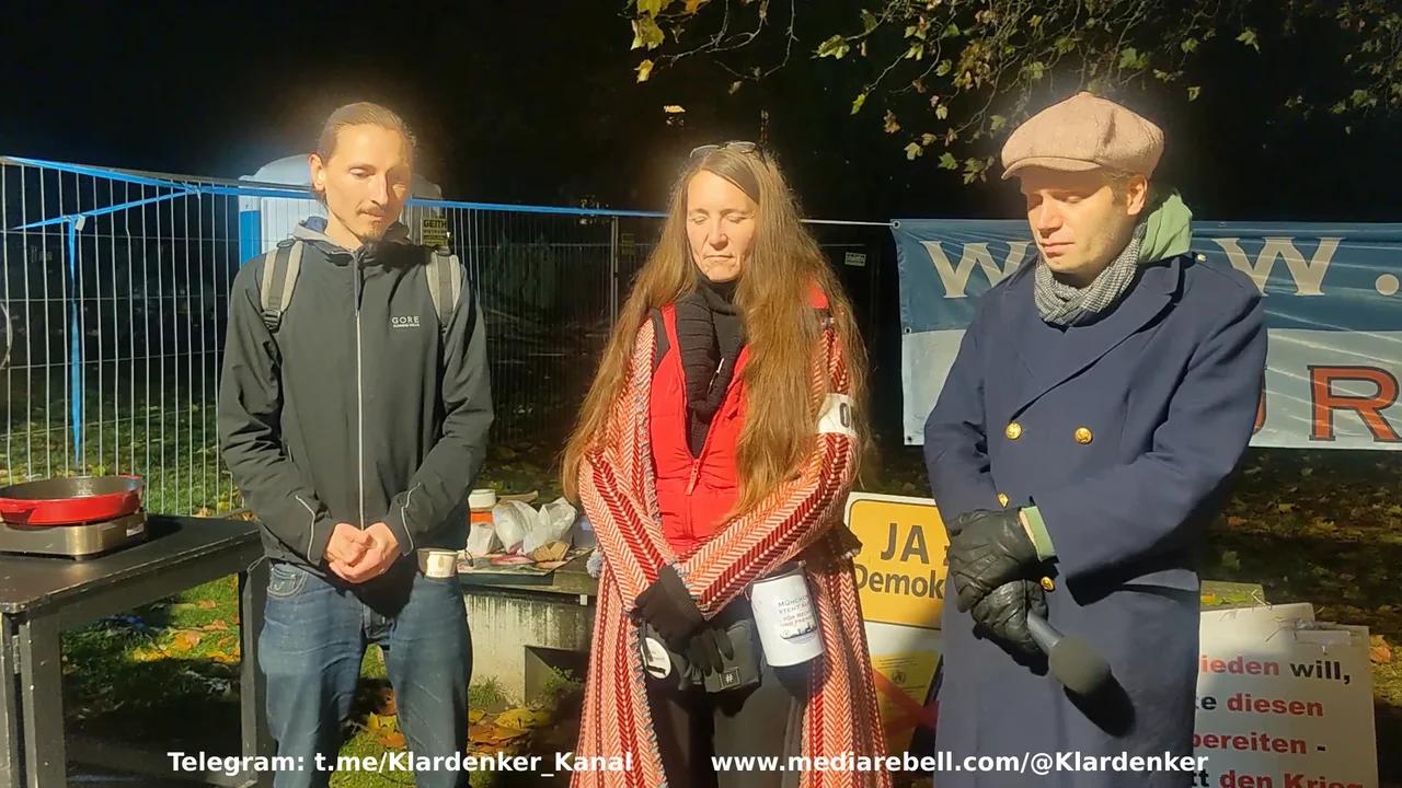 Mittwochsumzug "München steht auf" Redebeiträge - Gedenken K. Hilz ...