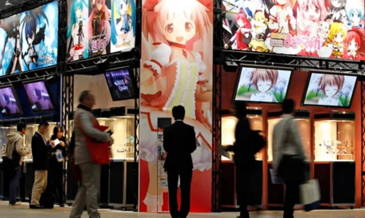 Inside the Pedophilic Manga Industry in Japan (Lolicon / Lolita) - Vice