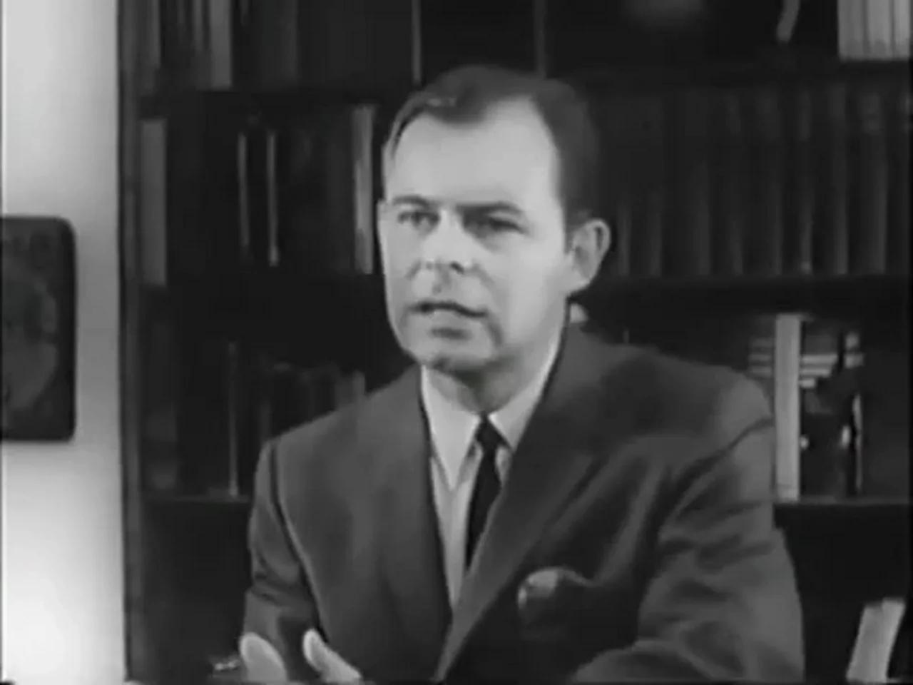 G. Edward Griffin More Deadly Than War The Communist Revolution 1969