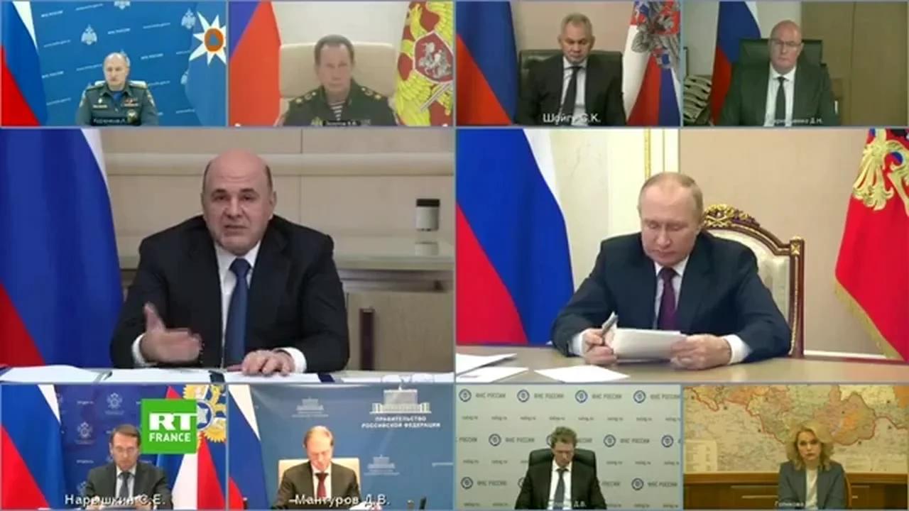 Opération militaire russe en Ukraine : Poutine réunit un Conseil de ...