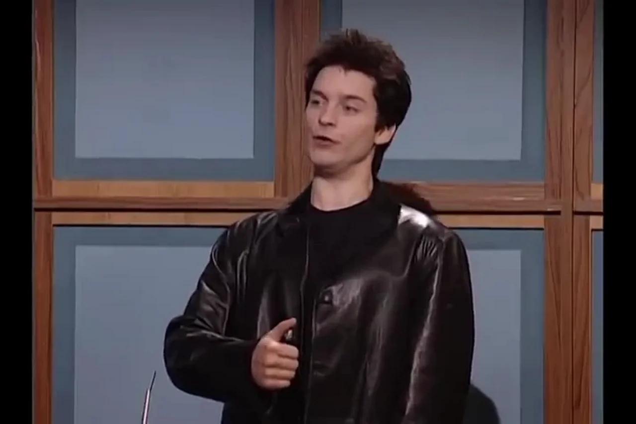 Celebrity Jeopardy Hilary Swank Keanu Reeves Sean Connery SNL_480p