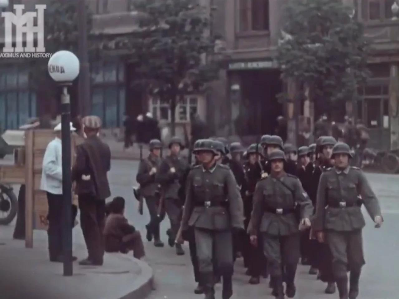 📽️-A 🇬🇧&🇫🇷, Kharkov under German NAZI occupation back in 1942!