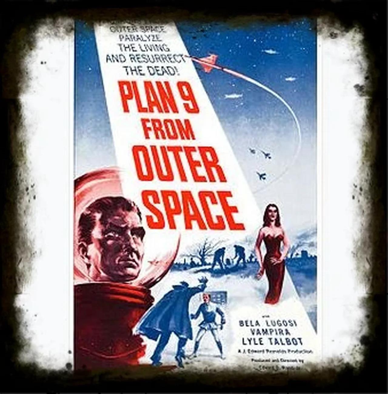 Plan 9 From Outer Space 1956 | Classic Horror Movies | Vintage Sci Fi ...