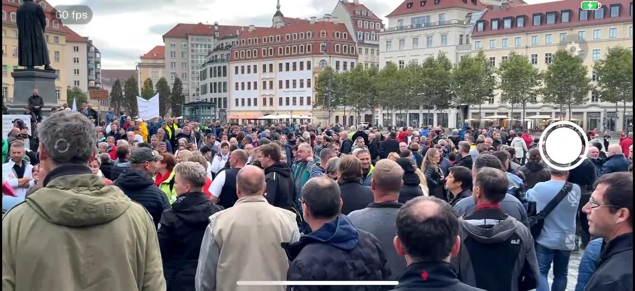 LIVE: Dresden - Demonstration der Handwerker