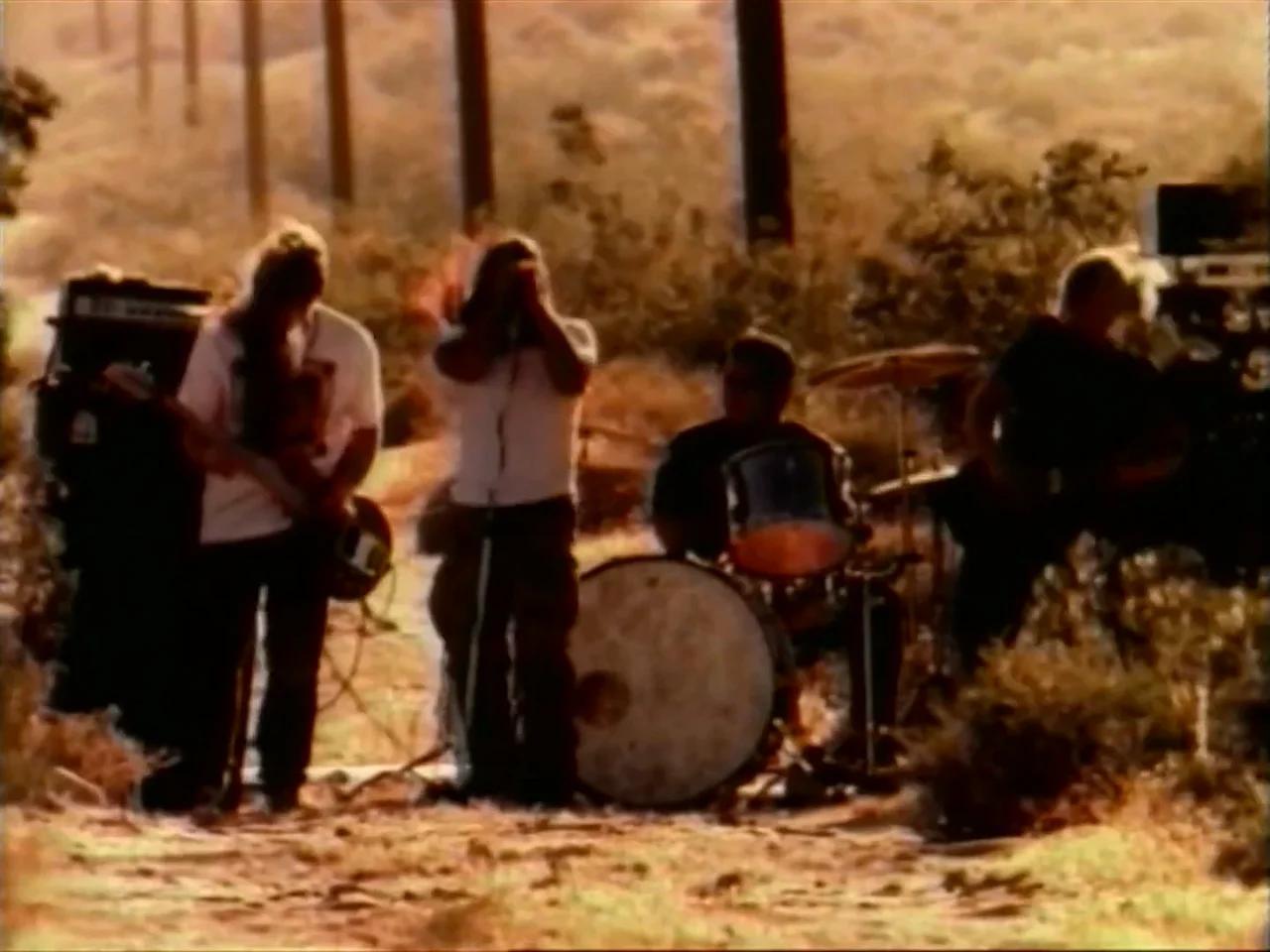 Kyuss - One Inch Man [Music Video][Rock 1995]
