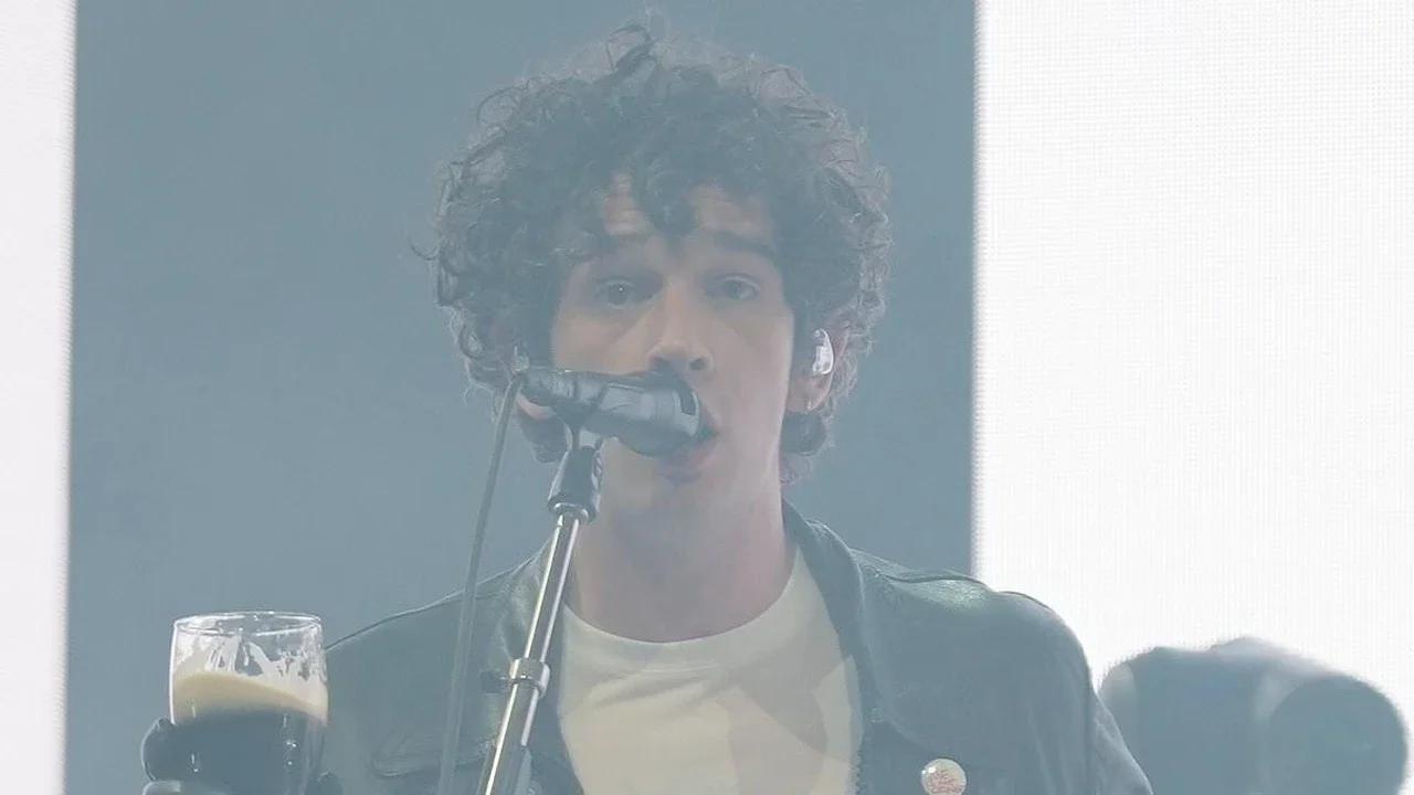 Matty Healy Smokes, Drinks, and Declares Himself ‘Best Songwriter’ at ...