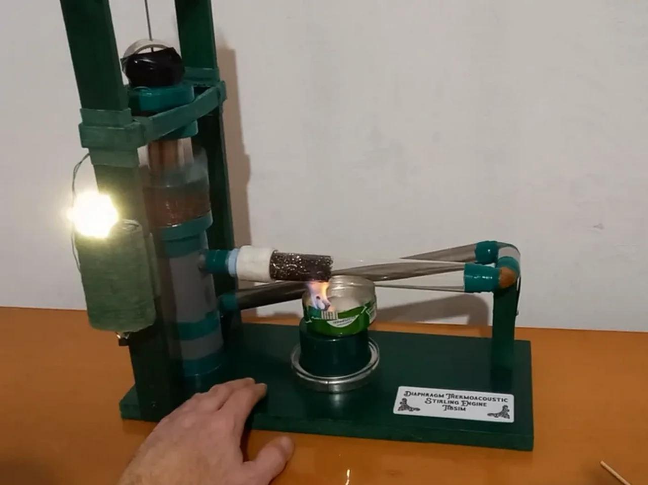 Diaphragm Thermoacoustic Stirling engine