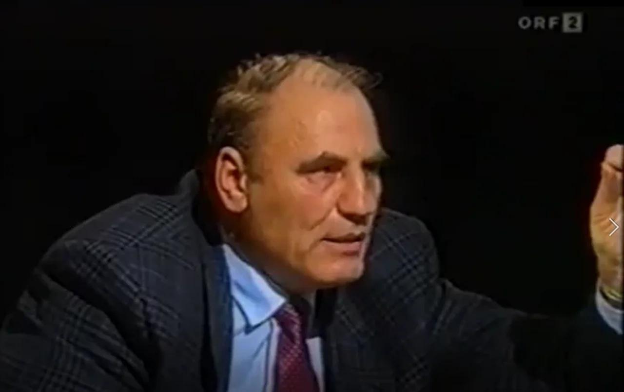 Dr. Hamer in Club 2 "Surviving Cancer", Austrian TV (ORF) 1992