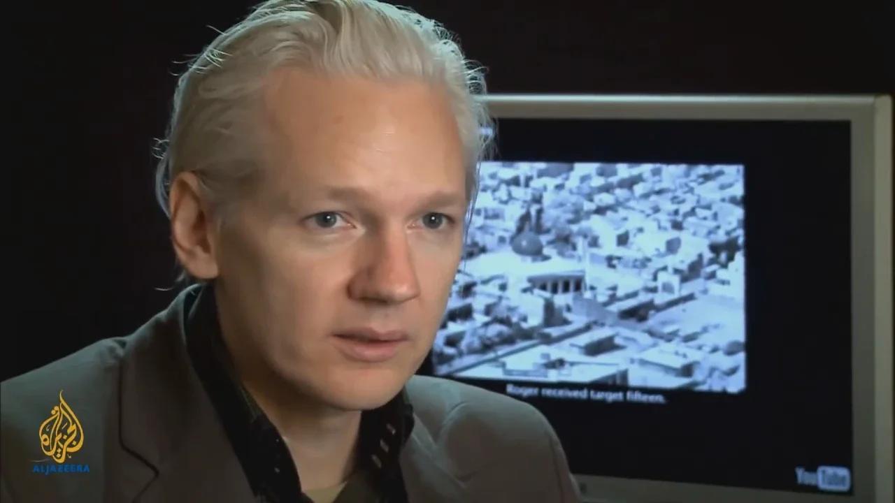 Collateral Murder - Julian Assange [Interview Al Jazeera 19.4.2010]