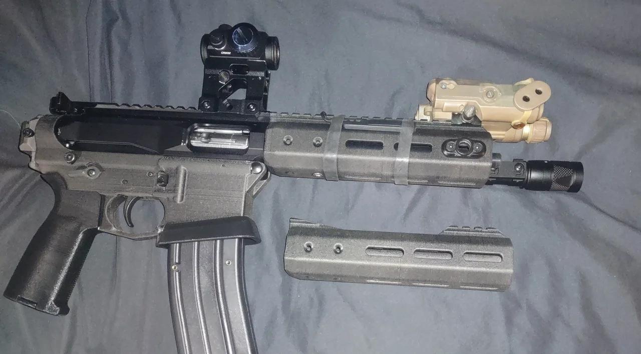 9in CMMG barrel Handguards