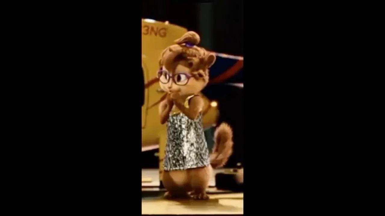 The Chipettes "Christmas C'mon" (Jeanette Solo)