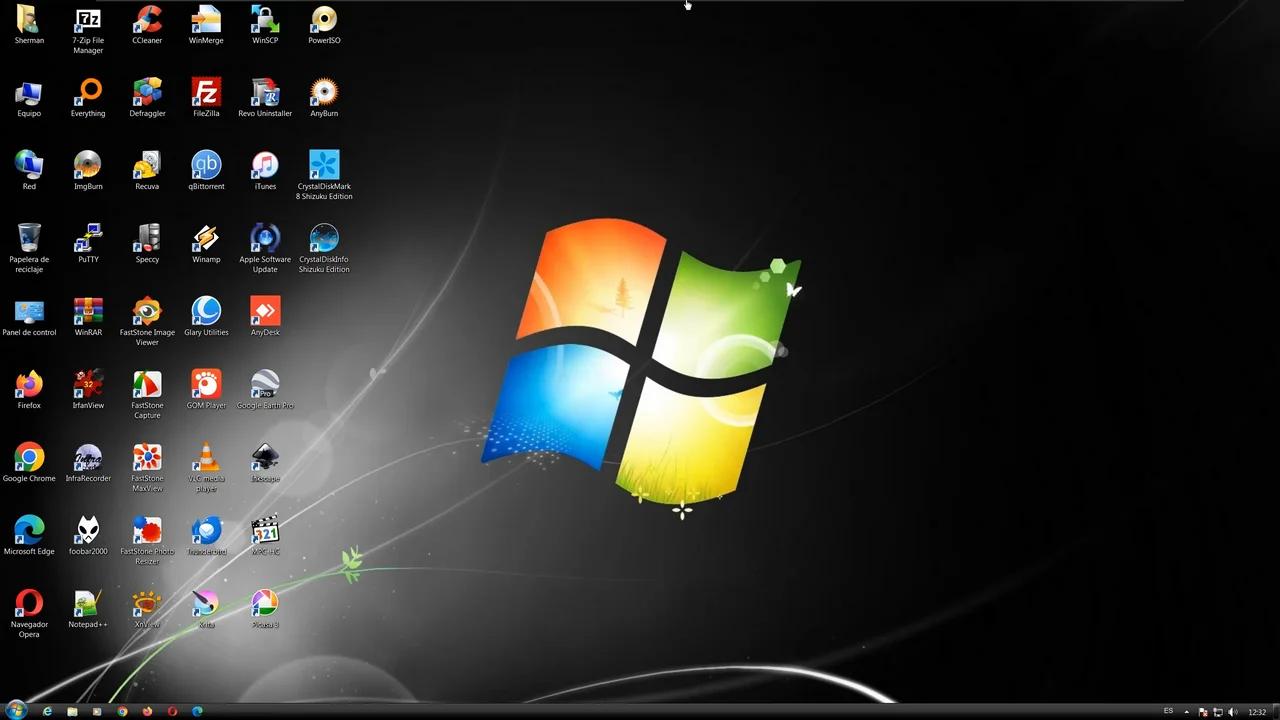 Windows 7 Starter Lite Black (Spanish) in VMware Workstation Pro!
