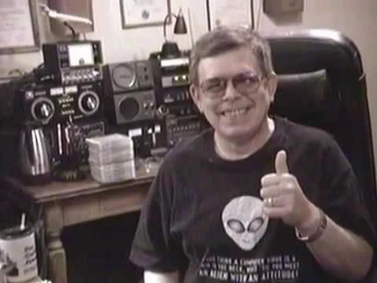 Coast To Coast Open Lines Secret Societies Hotline 10 20 1999