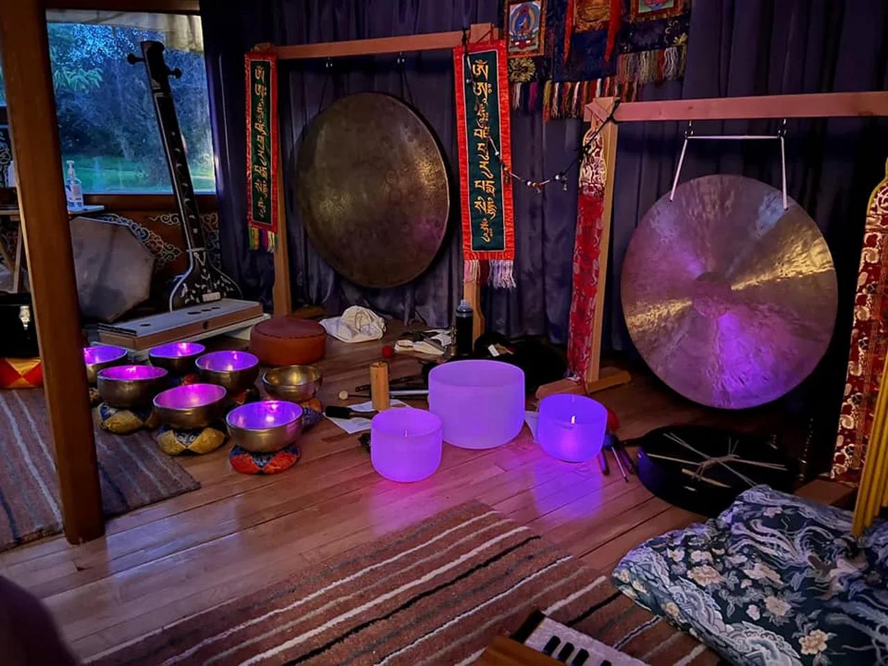 Temple Sounds & The Singing Bowl Shop