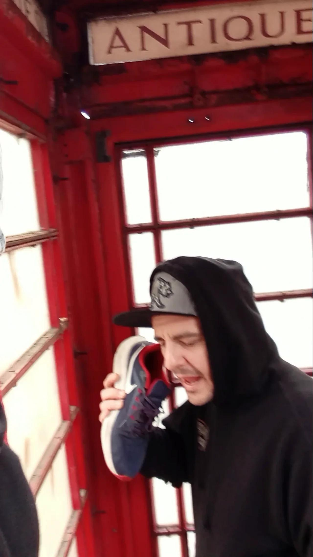Boston Ray phone booth