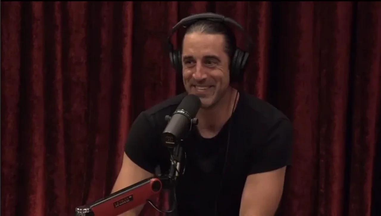 #1865 Aaron Rodgers - The Joe Rogan Experience - FULL INTERVIEW