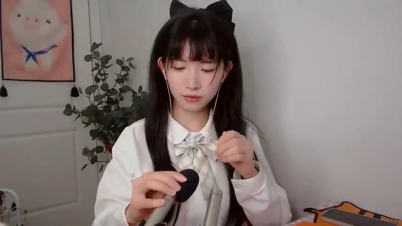 ASMR - FAST Ear Massage - Improve Concentration