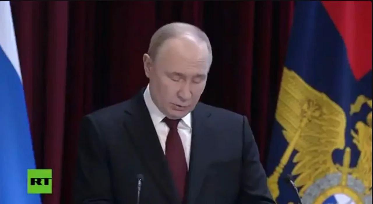 A ECOUTER... VLADIMIR POUTINE prend la parole lors d'une réunion ...