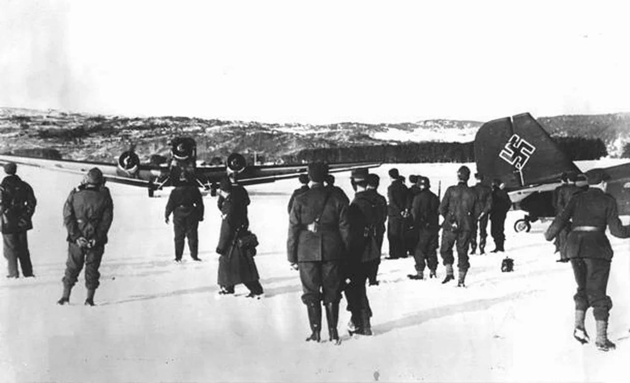 Norway 1940 : The Luftwaffe’s Scandinavian Blitzkrieg - James Corum