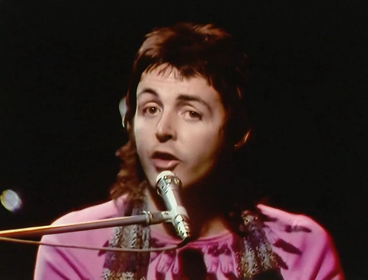 Paul McCartney & Wings - C Moon [Music Video][Pop 1972]