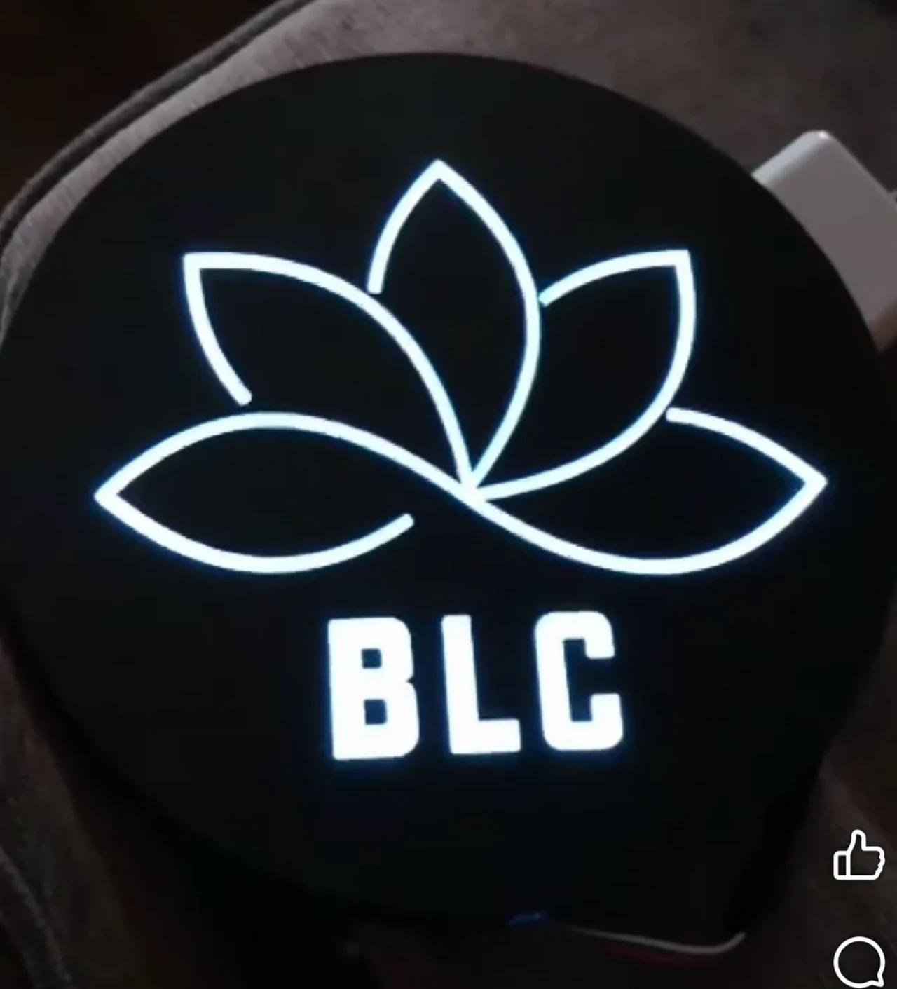 black lotus sign